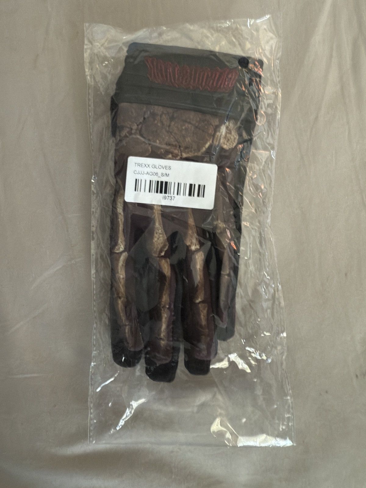 Travis Scott Trexx gloves | Grailed