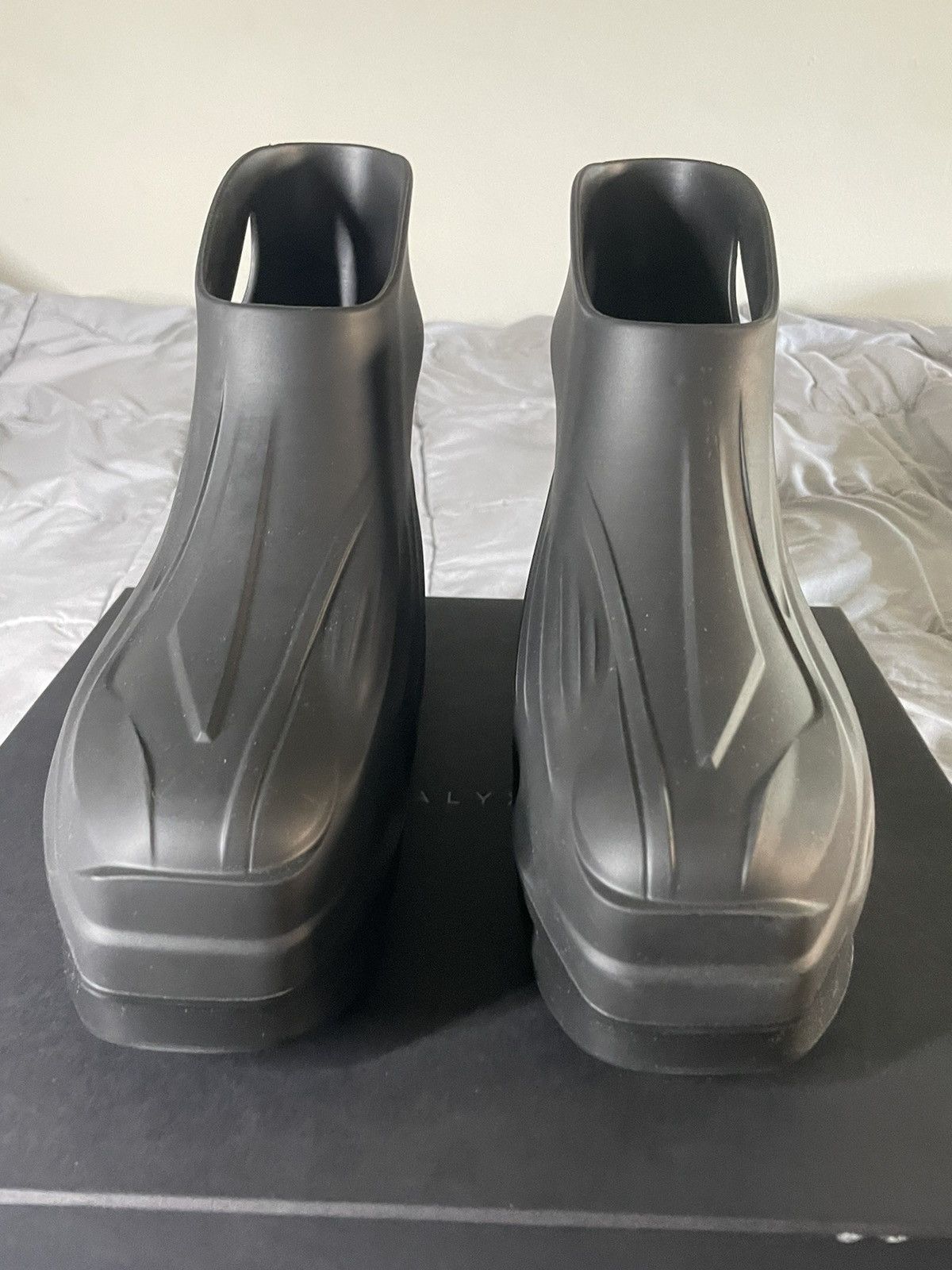 1017 ALYX 9SM 1017 Alyx Studios Mono Boots | Grailed