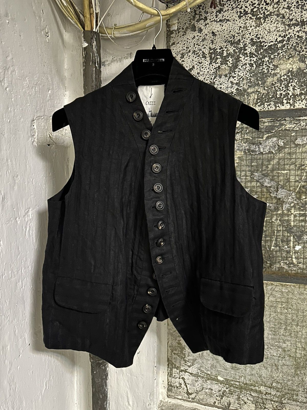 John Alexander Skelton John alexander skelton hemp linen black Gillet ...