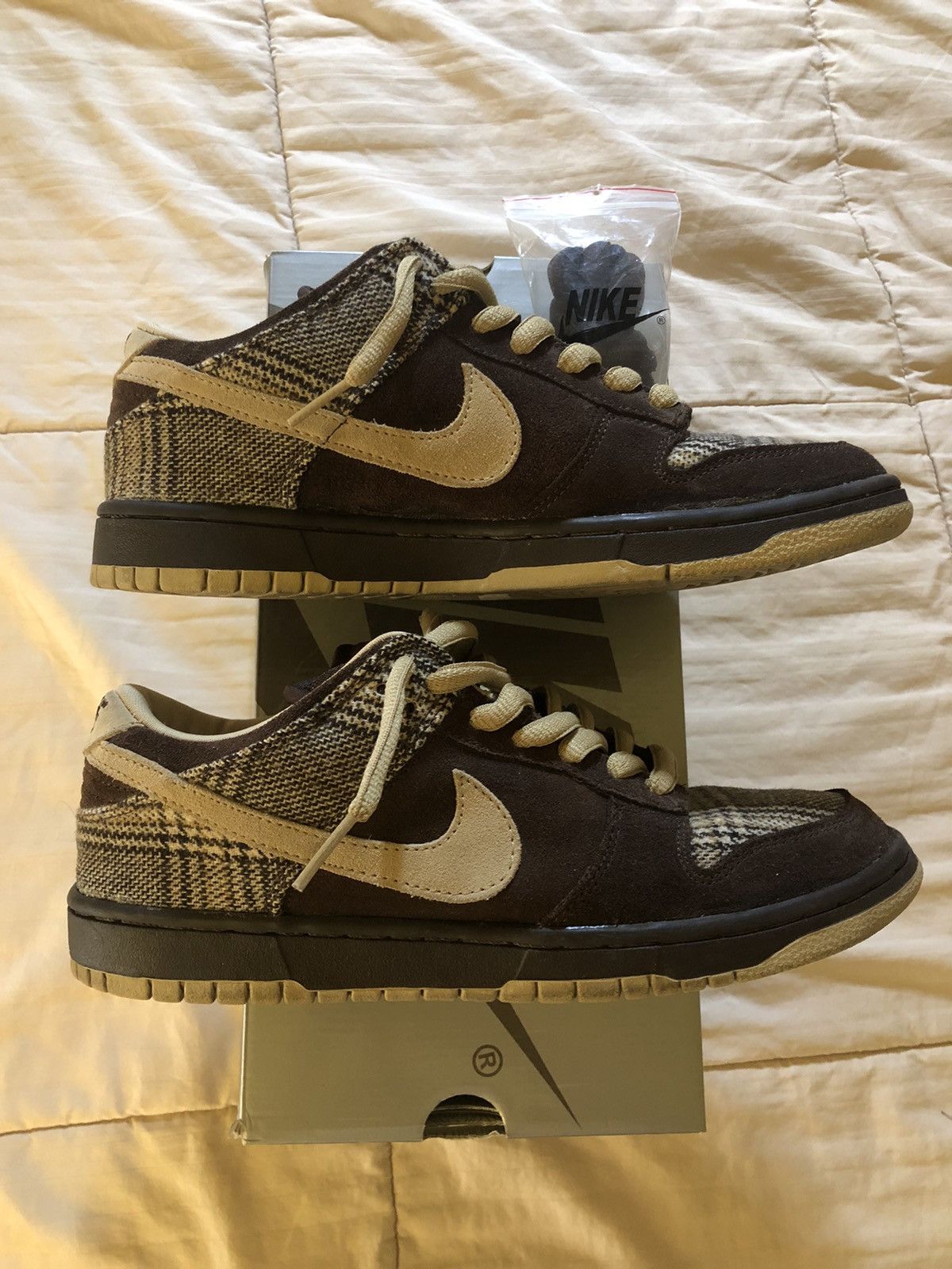 Nike Nike SB Dunk Low "Tweed" Mocha | Grailed