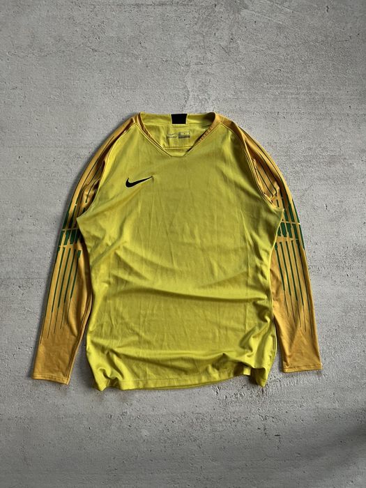 Nike Nike 2018/2019 World cup Goalkeeper Yellow Jersey | Grailed