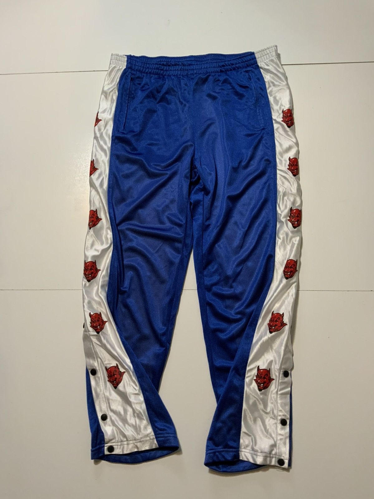 Streetwear × Vintage VTG Third Rail Devil Skateboard Tear Away Ball ...