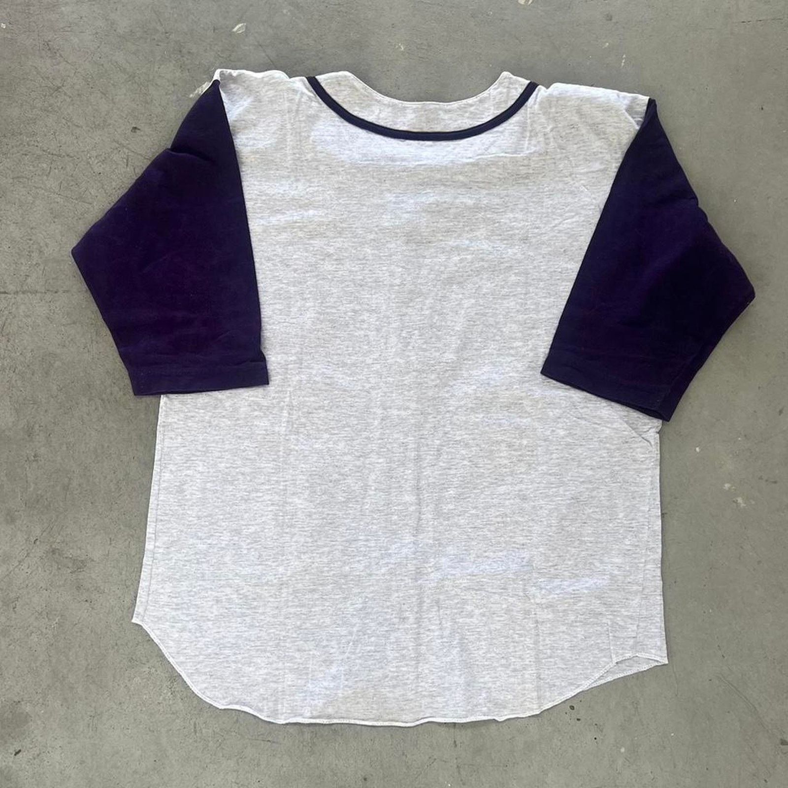 Vintage Vintage 90s Looney Tunes Cartoon Taz Baseball Jersey | Grailed