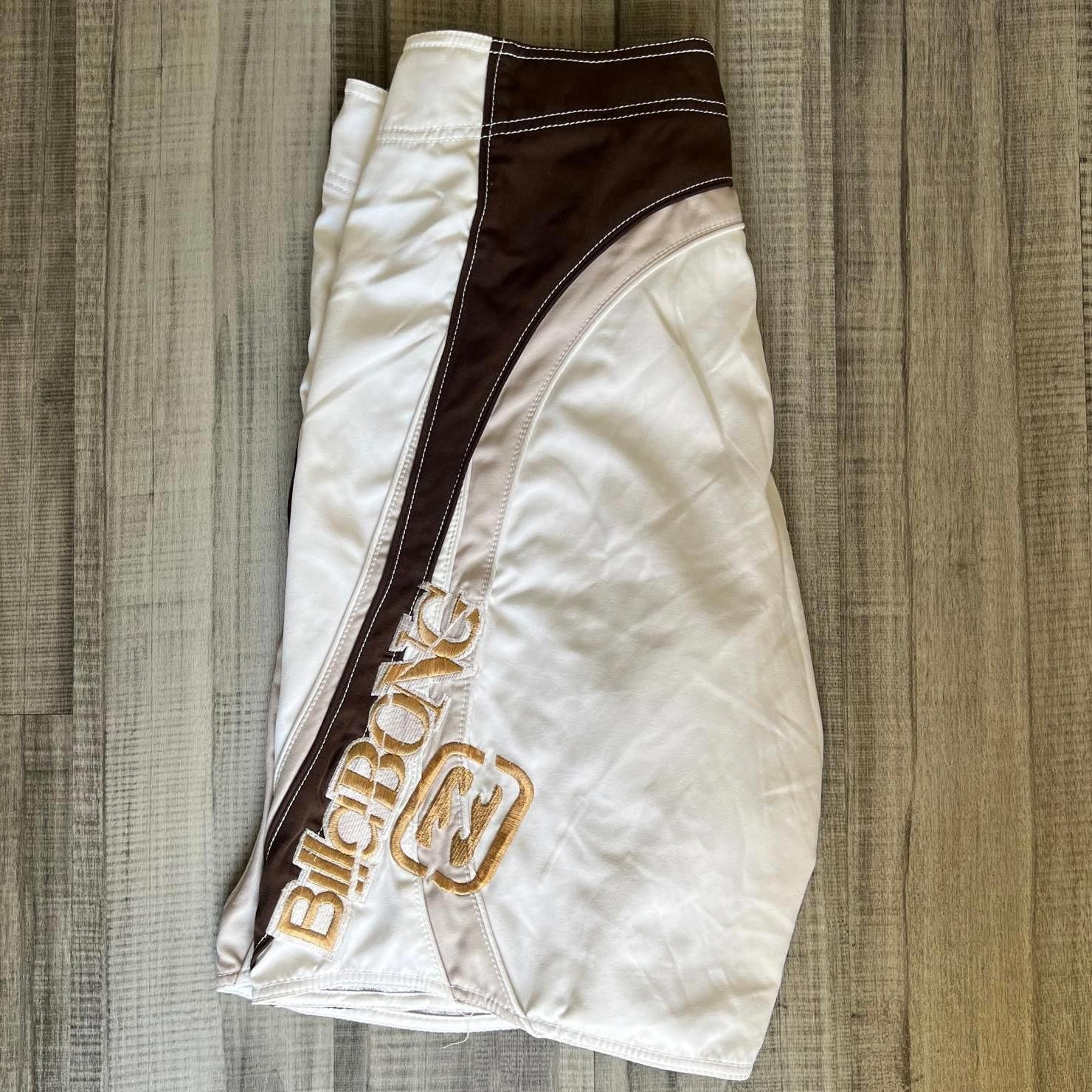Billabong Vintage Andy Irons Signature Billabong Board Shorts 32 Waist ...