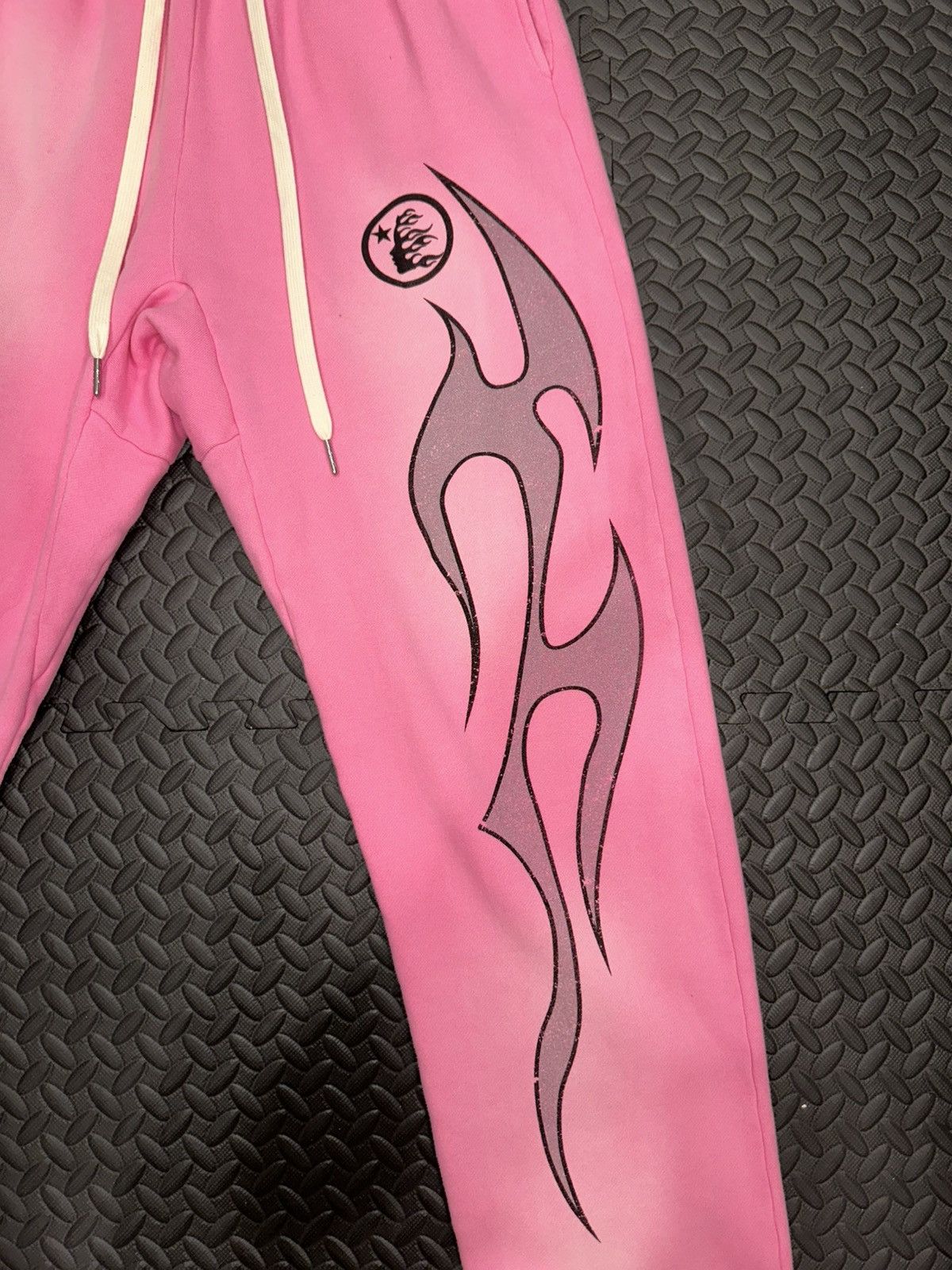 HELLSTAR Hellstar Capsule 10 Pink Flare Sweatpants Grey Flames | Grailed