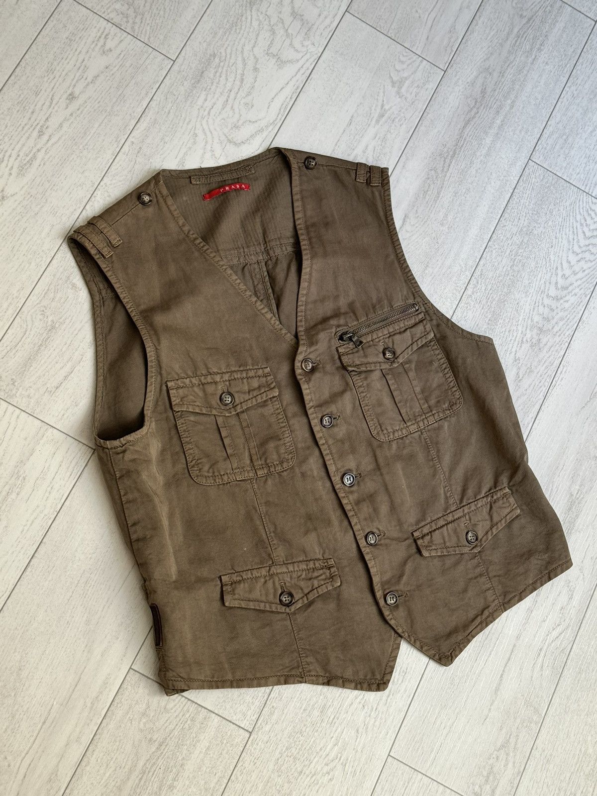 Prada !rare Prada cargo vest USA Y2K 90s Streetwear leather label | Grailed