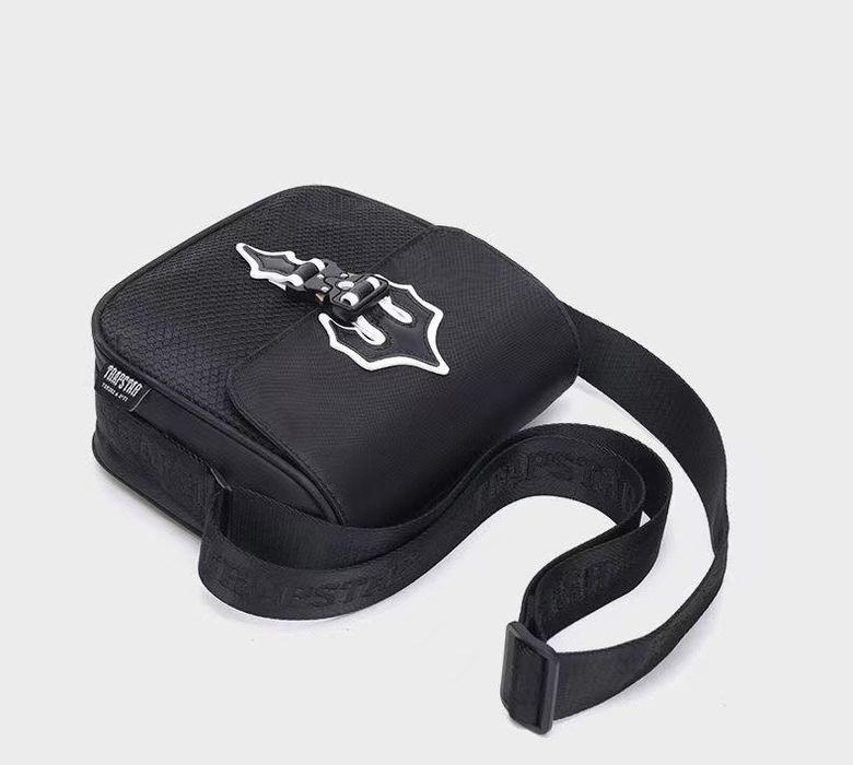 Trapstar London 🔴Trapstar shoulder bag black🔴 | Grailed