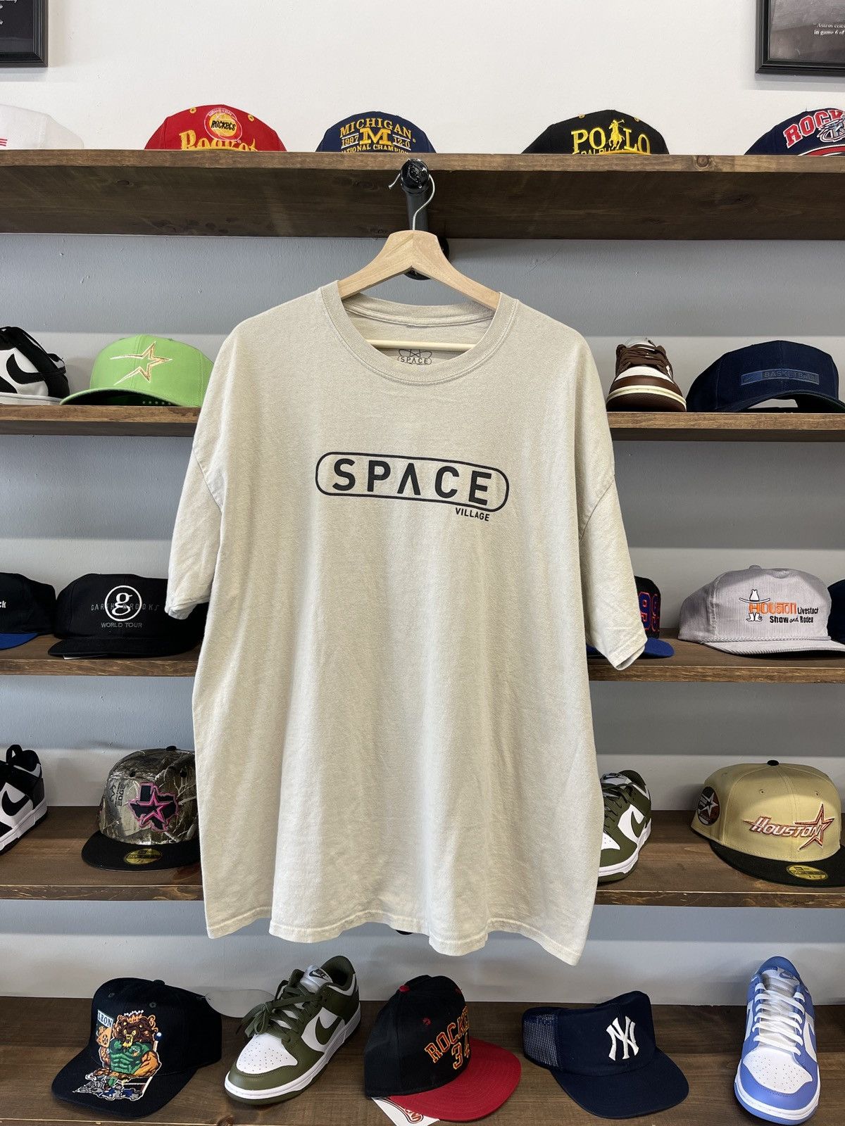 Travis Scott Travis Scott space village XL | Grailed