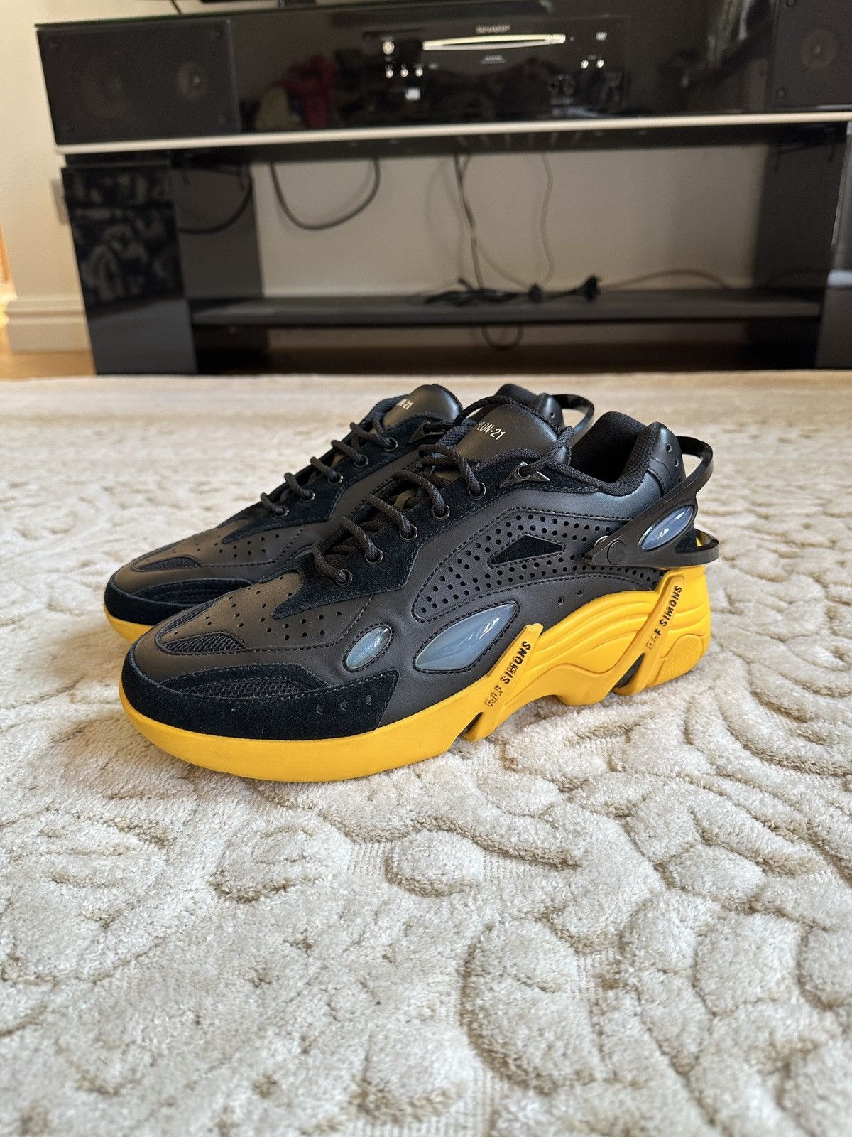 Raf Simons Raf Simons Cylon 21 Runner in Black Yellow Leather | Grailed