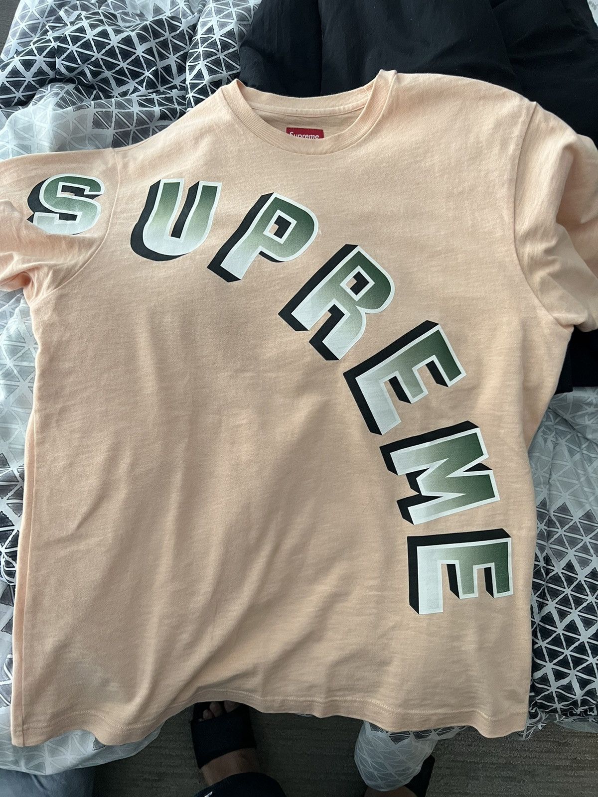 Supreme Supreme Curve tee Medium | Grailed