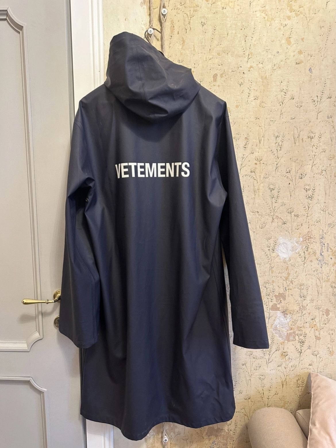 Vetements 2018 Vetements RAINCOAT *RARE* | Grailed
