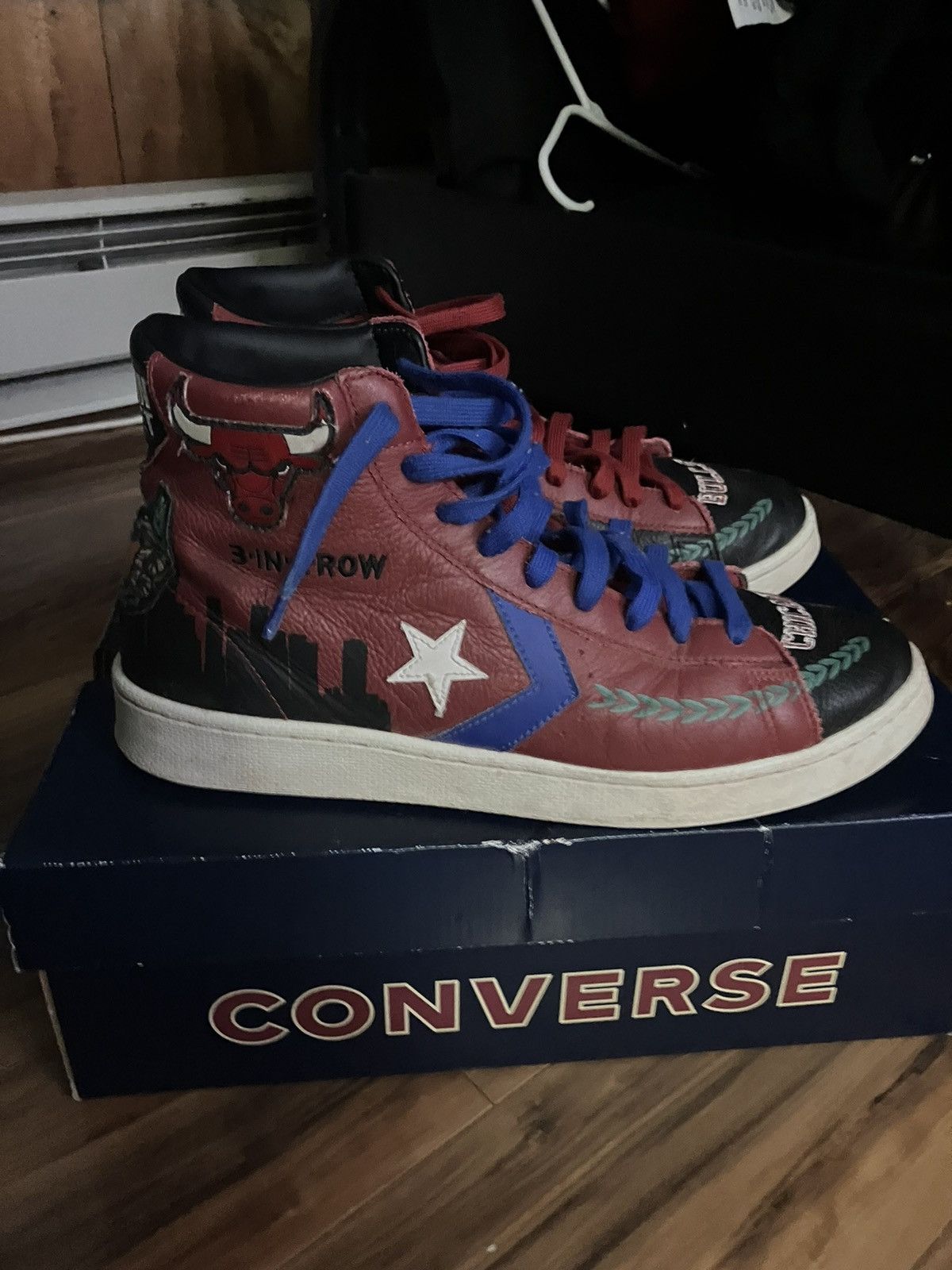 Converse Converse x Chinatown Market ‘98 Chicago Bulls | Grailed