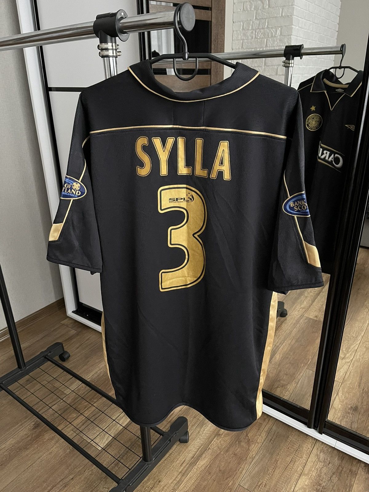 Vintage 2004/2005 Celtic Umbro Momo Sylla Vintage Soccer Jersey | Grailed