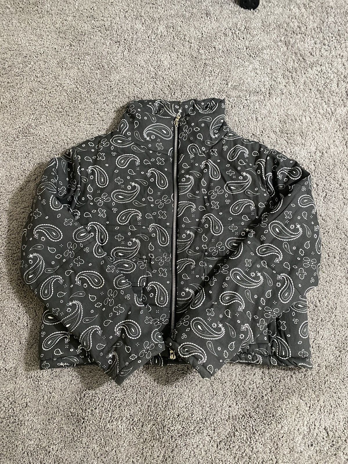 Mnml Mnml La Paisley Cropped Puffer Jacket Grey Grailed