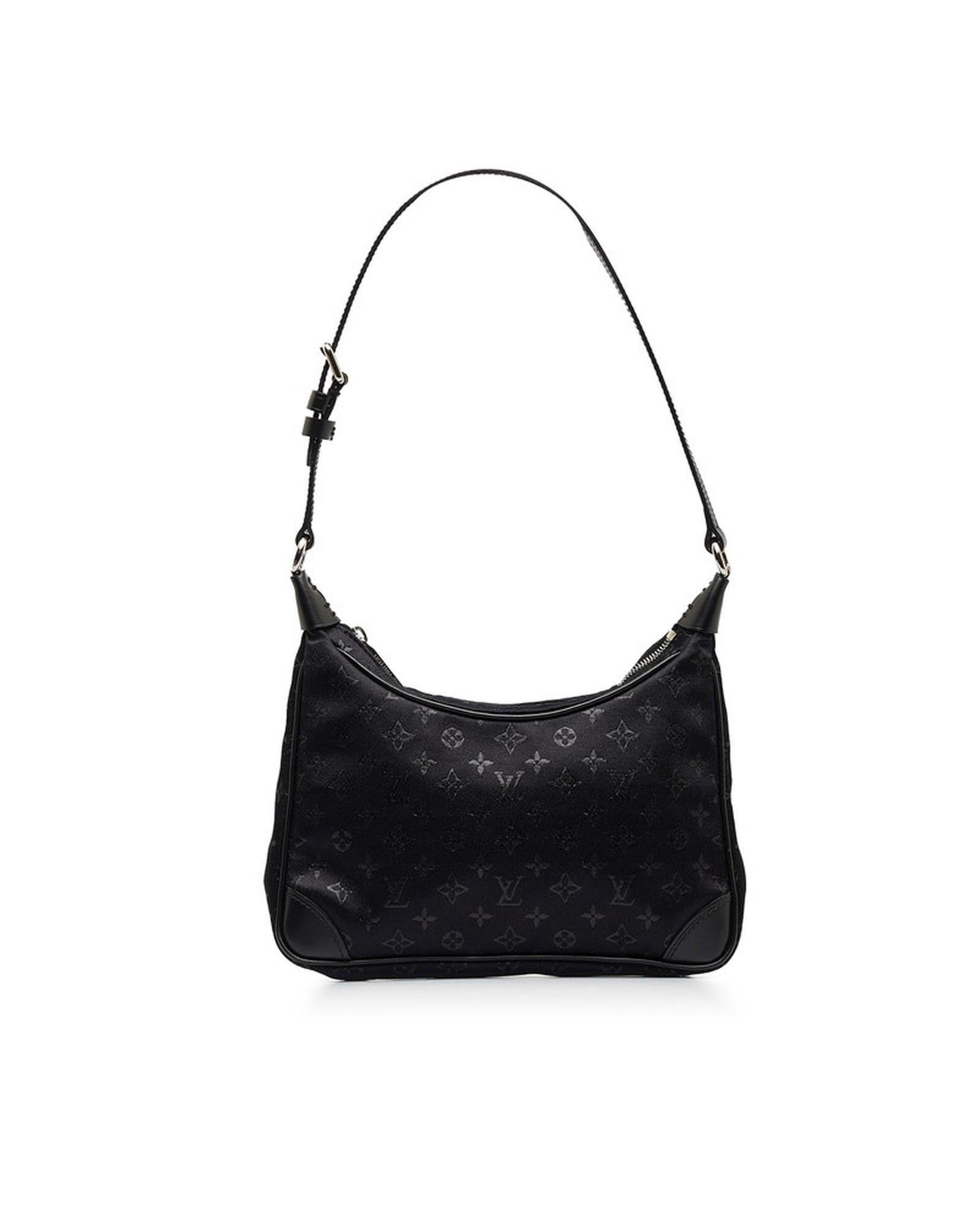 Louis Vuitton Small Black Designer Shoulder Bag in Excellent Condition ...