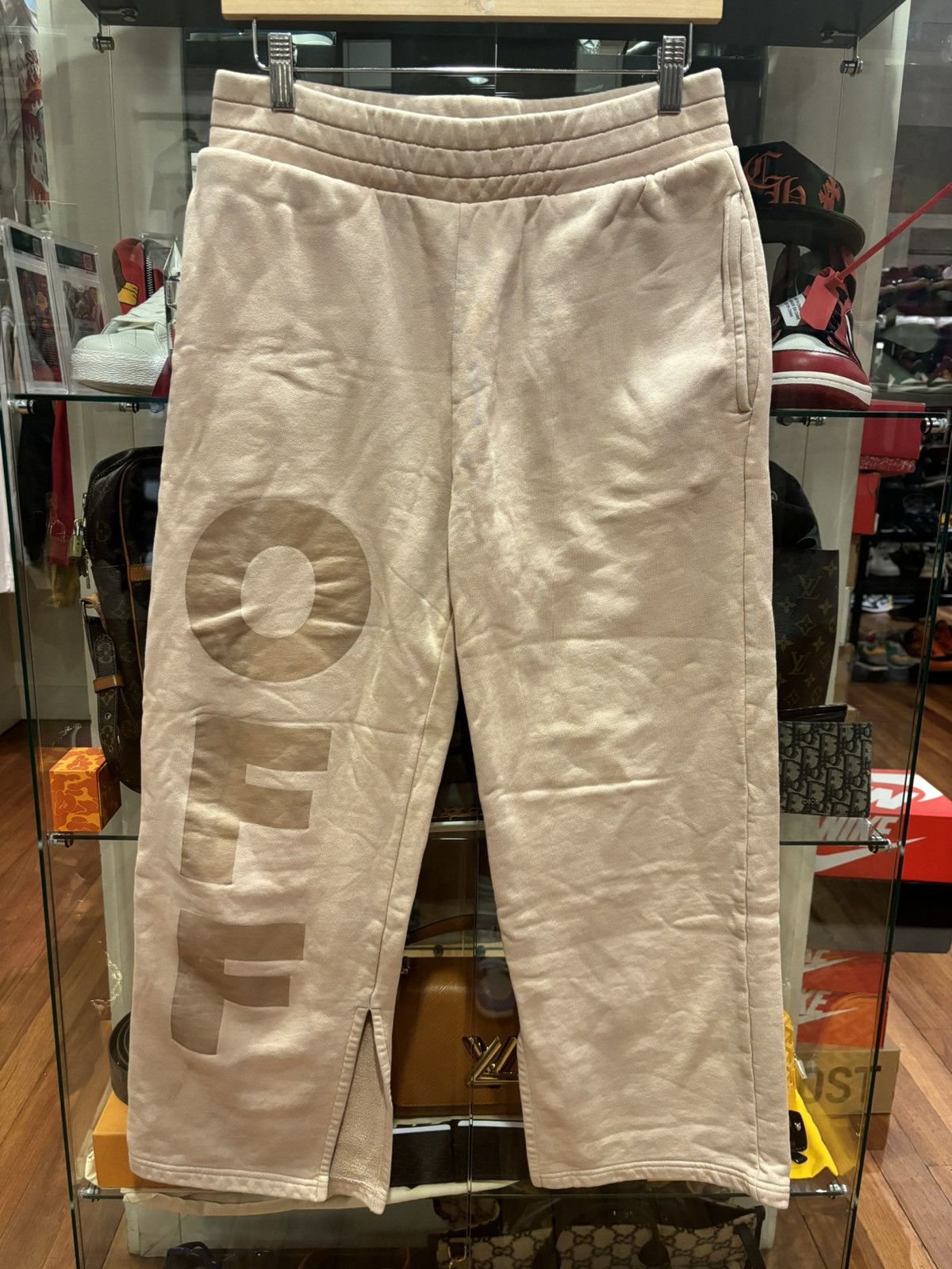 Off-White Off white sweatpants | Grailed