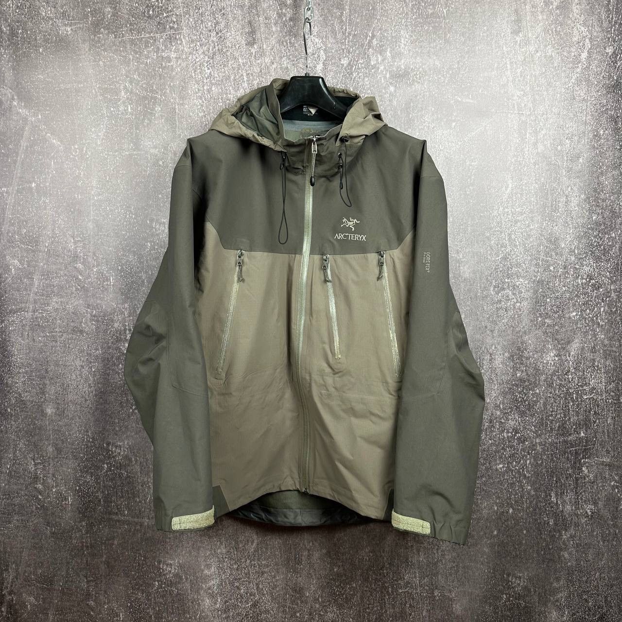Arc'teryx × Vintage Arcteryx outdoor Theta AR jacket vintage brown ...