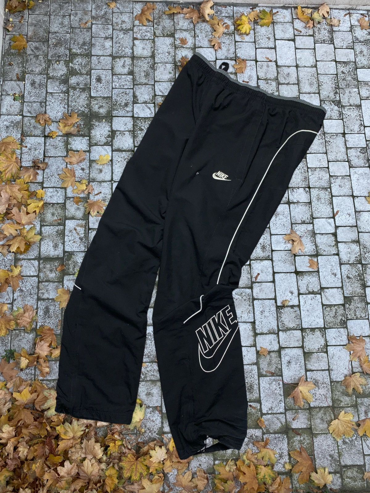 Nike × Streetwear × Vintage Vintage Nike drill pants Y 2K logo joggers ...