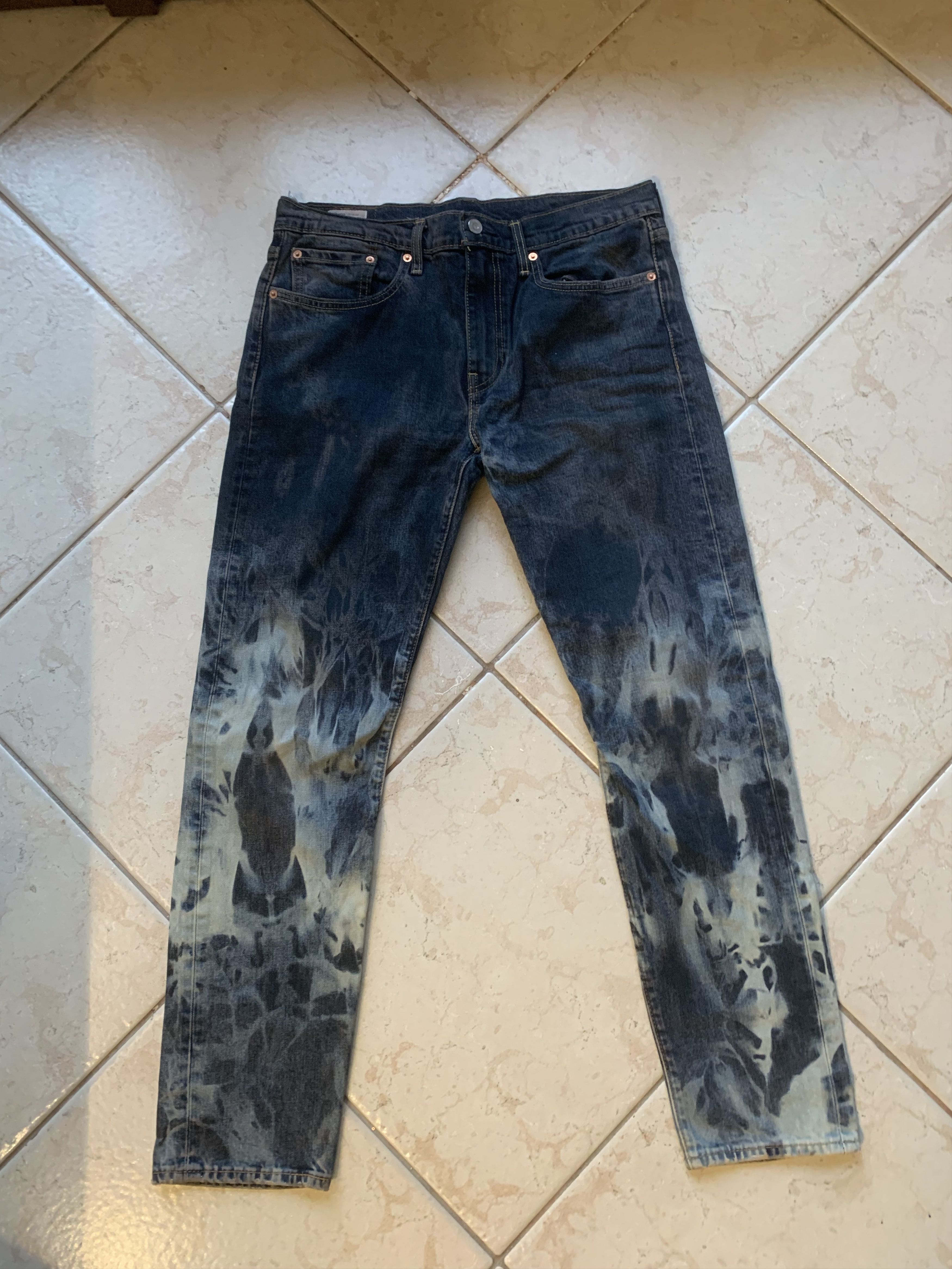 Levi's Brand new Levis + awesome bleached custom “ghosts shades” | Grailed