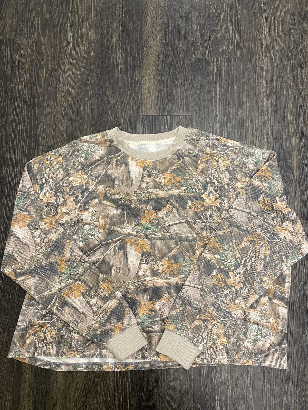 Streetwear Gv Gallery Camo long sleeve | Grailed