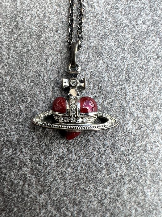 Vivienne Westwood Red Heart Saturn Orb Necklace | Grailed Vivienne Westwood Red Heart Saturn Orb Necklace | Grailed