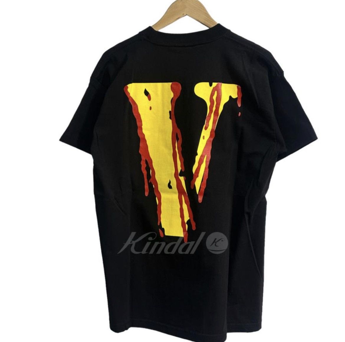 Vlone Vlone Vintage Gun shot Smile sampling Tee size L | Grailed