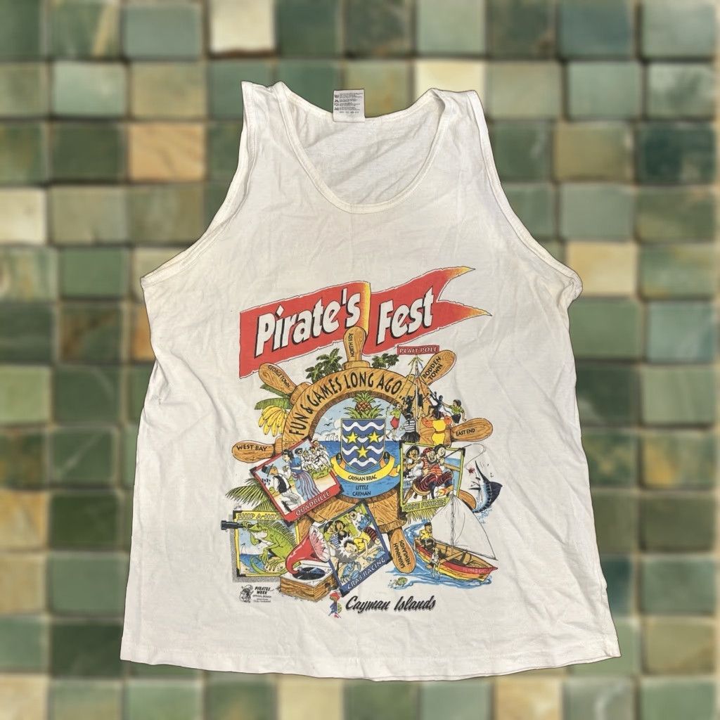 Vintage VINTAGE 90s Hefty T-Shirt Island Beach Party Pirate Map Cayman ...