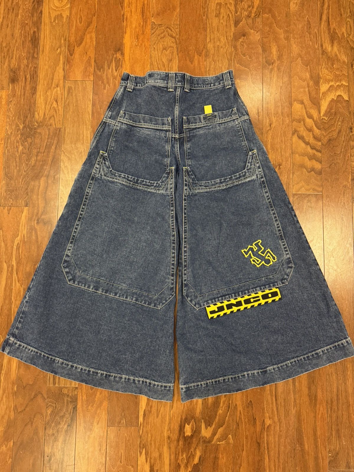 JNCO × Streetwear × Vintage Vintage JNCO Original Crime Scene Limited ...