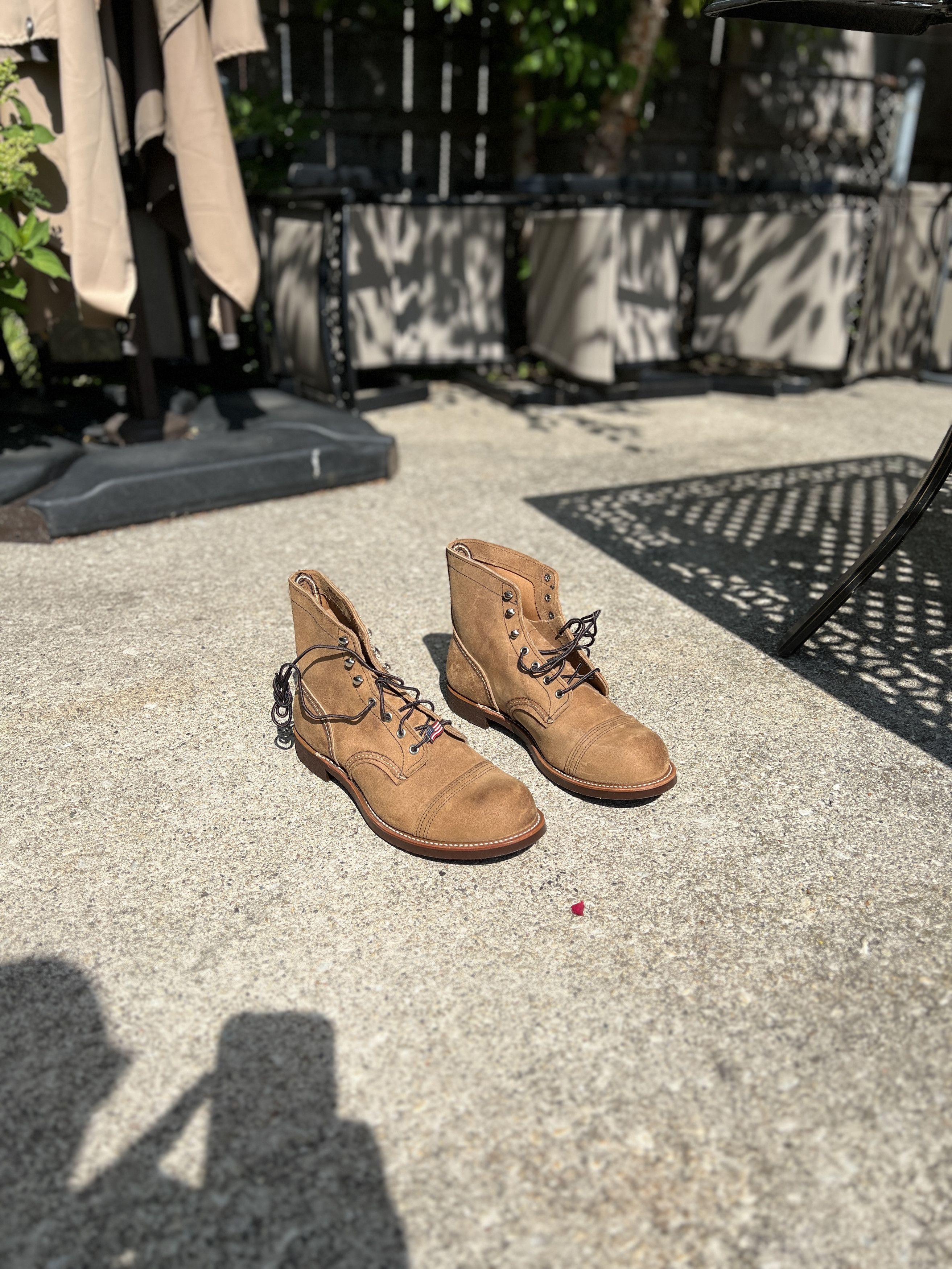 Red Wing Red Wing Iron Ranger 10 EE Hawthorne Muleskinner | Grailed
