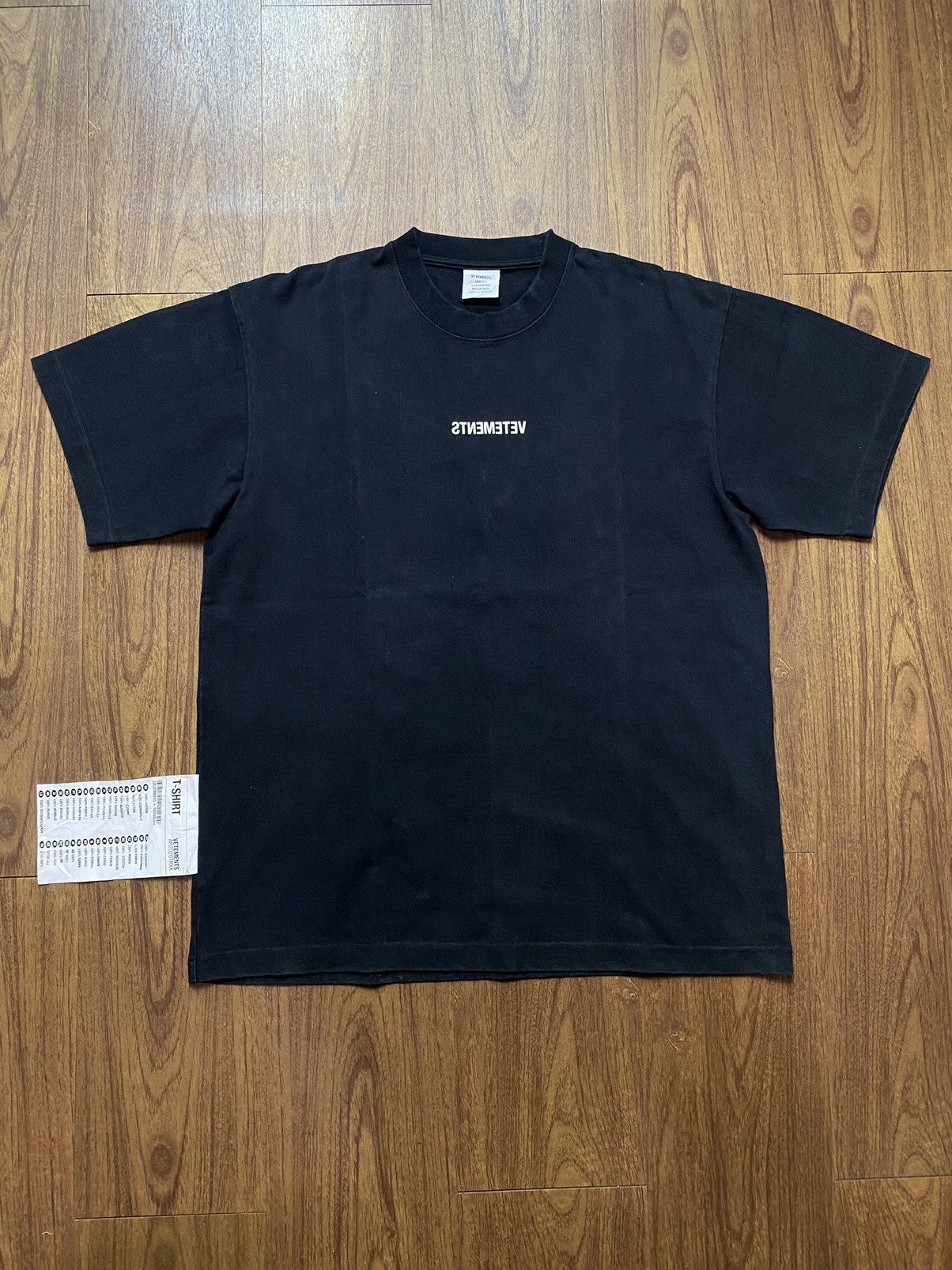 Vetements AW20 Vetements Logo Heavyweight Oversized Tee | Grailed