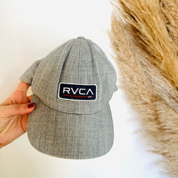 Rvca MENS RVCA Silver Grey Mesh Trucker Black Logo Snap Back Hat | Grailed