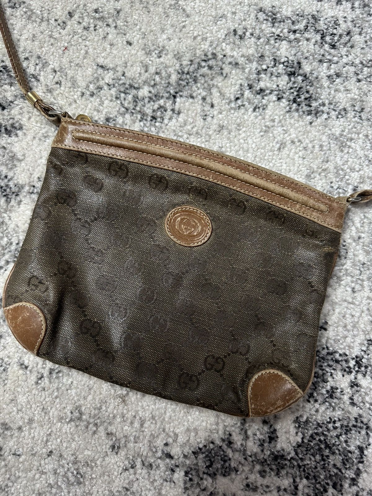 Gucci Gucci Vintage Beg Exclusive Made in Italy Rare Y2K Monogram | Grailed