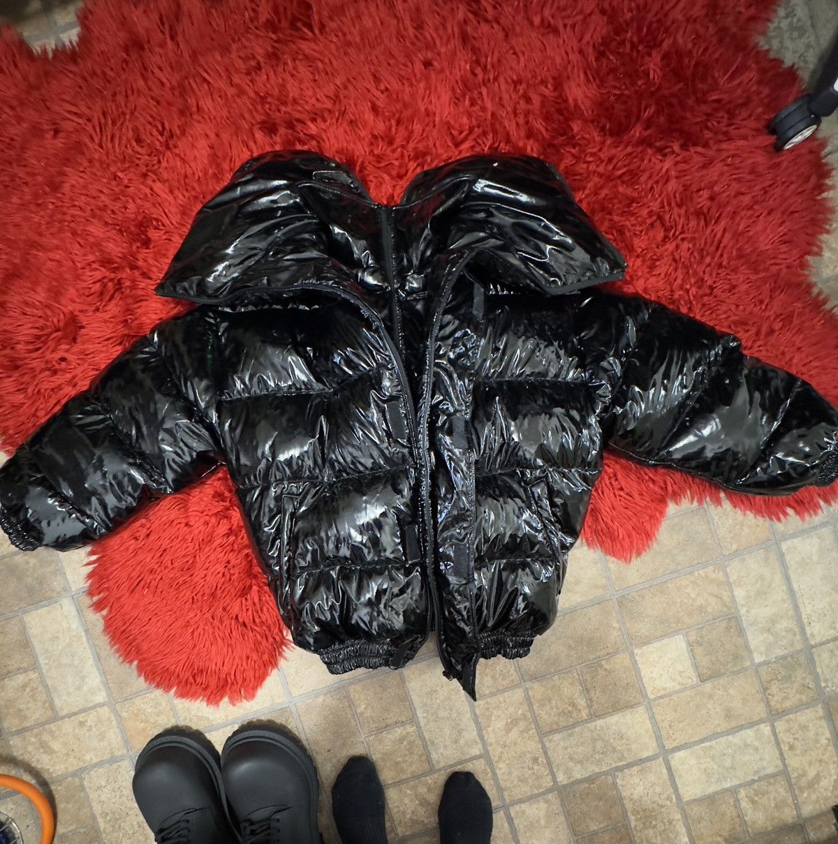 Vetements *RARE FW17 MISS WEBCAM PUFFER | Grailed