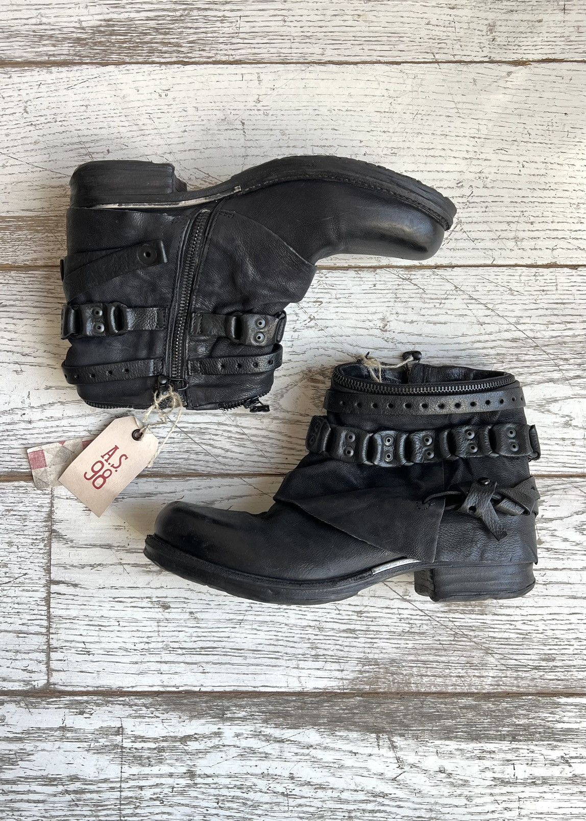 Japanese Brand AS98 bondage leather flap steel heel side-zip boots. | Grailed