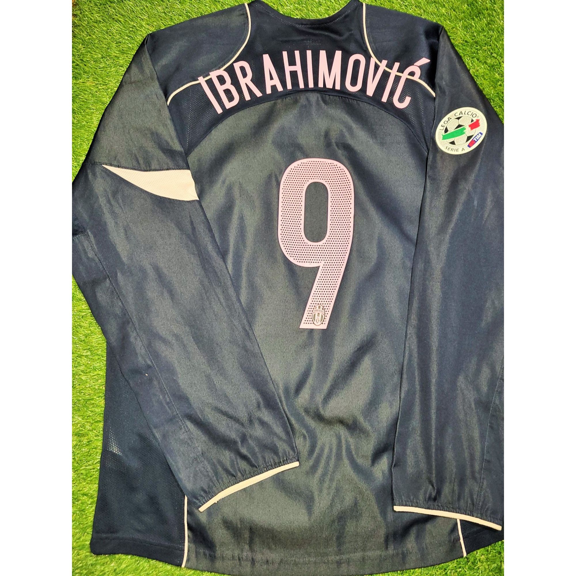 Nike Ibrahimovic Juventus 2004 2005 Away Soccer Jersey Shirt L | Grailed