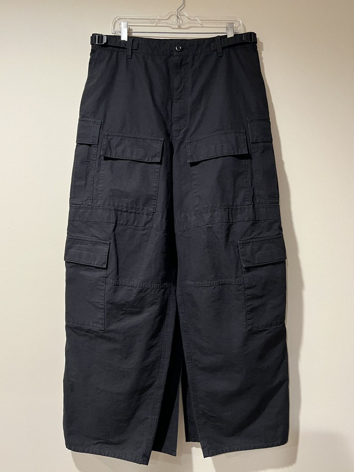 Balenciaga SS23 Mud Show Double-Waist Military Ripstop Cargo Apron Pant ...