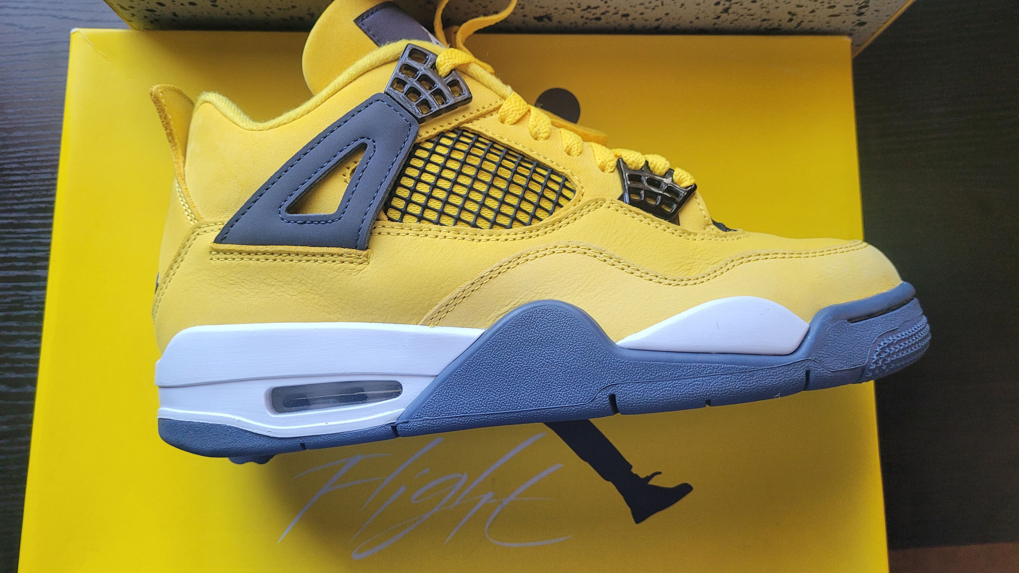 Jordan Brand Air Jordan 4 Lightning | Grailed