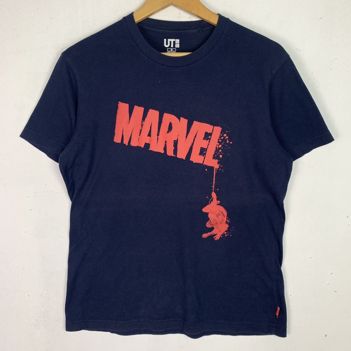 Japanese Brand × Marvel Comics × Uniqlo Uniqlo MARVEL SPIDERMAN BIGLOGO ...