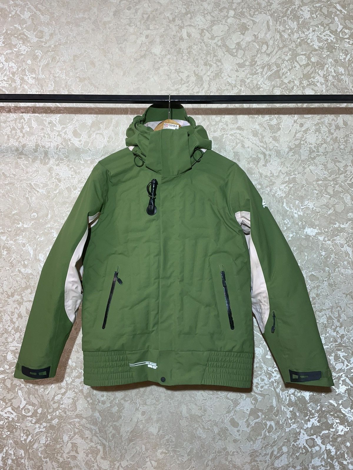 Nike ACG × Vintage 🦎 Nike ACG Inflatable Airvantage Jacket 2008 | Grailed