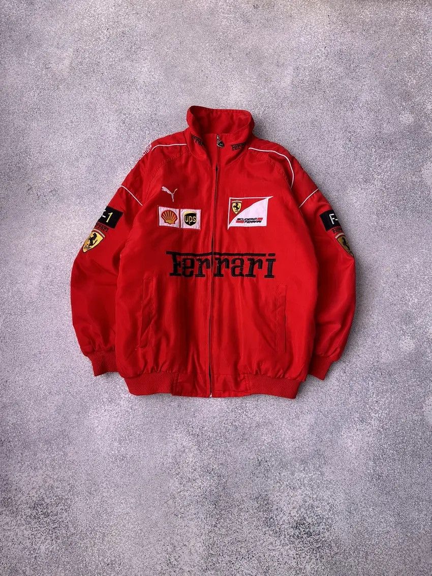 Ferrari × Racing × Vintage Vintage Ferrari Formula Uno Racing Red ...