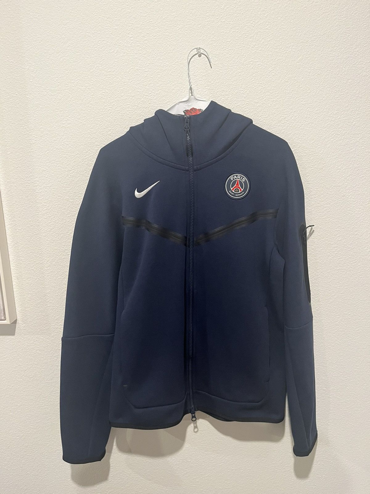 Nike PSG Nike tech | Grailed