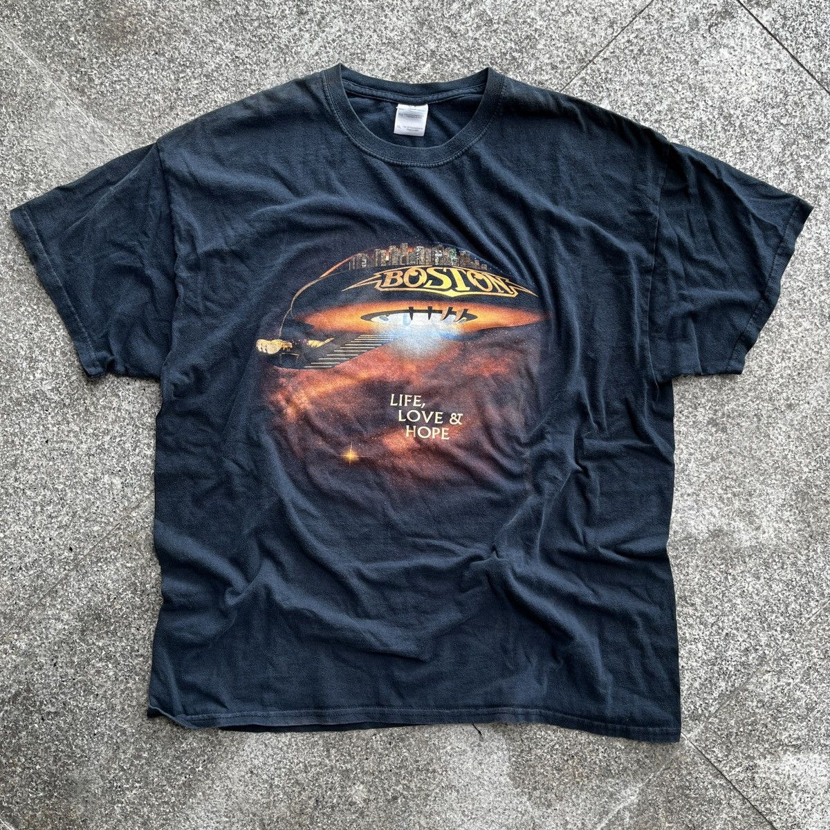 Band Tees × Vintage Boston band 2014 | Grailed