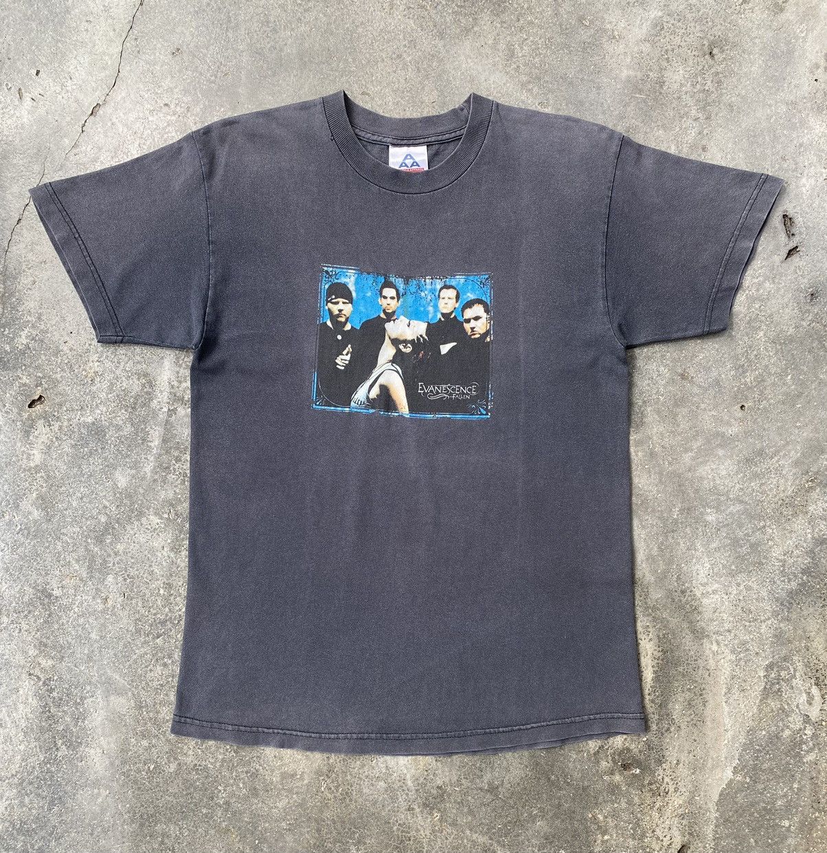 Band Tees × Streetwear × Vintage Vintage Evanescence Nu Metal Band ...