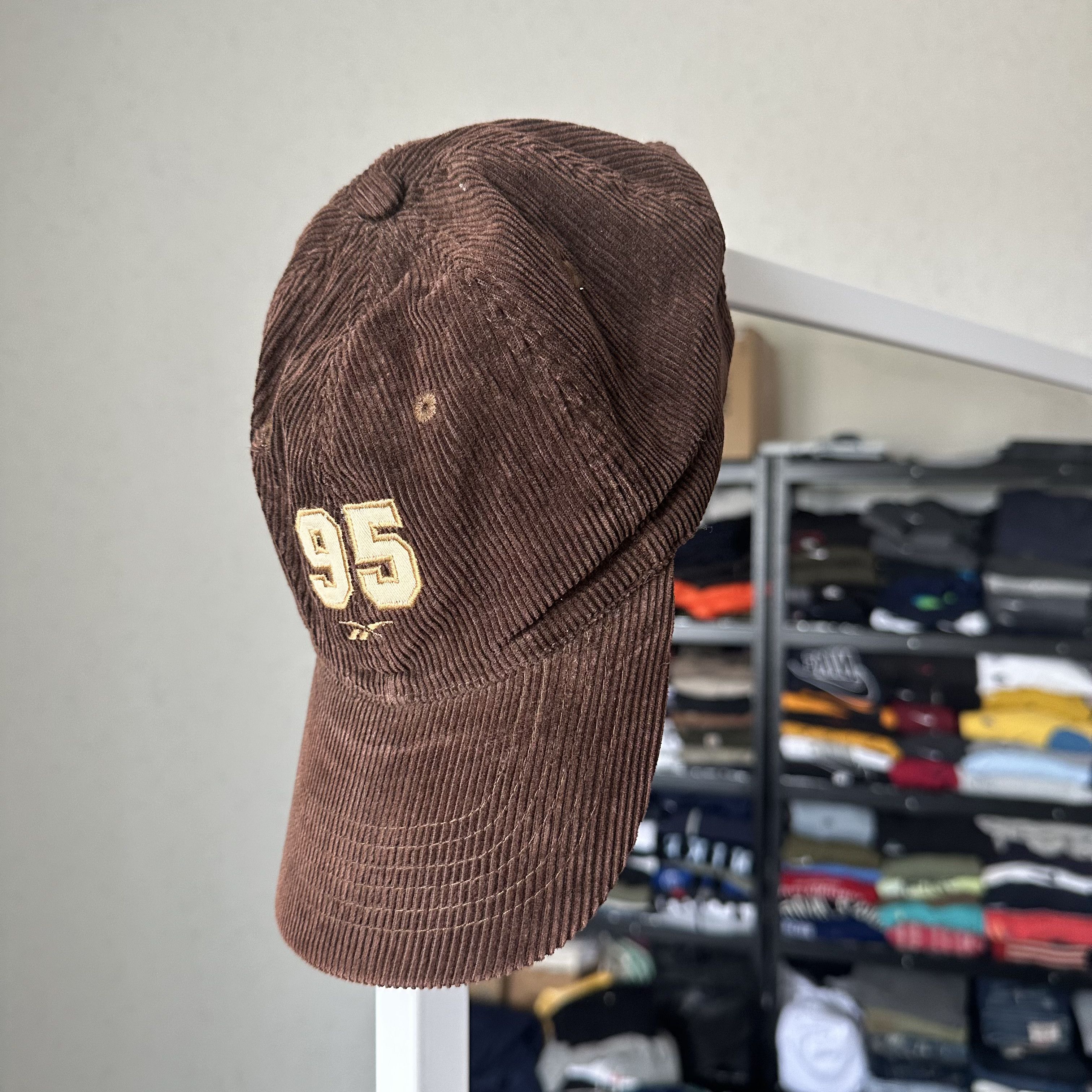 Reebok × Vintage 80s Reebok Made in Korea Travis Style Velvet Baseball ...