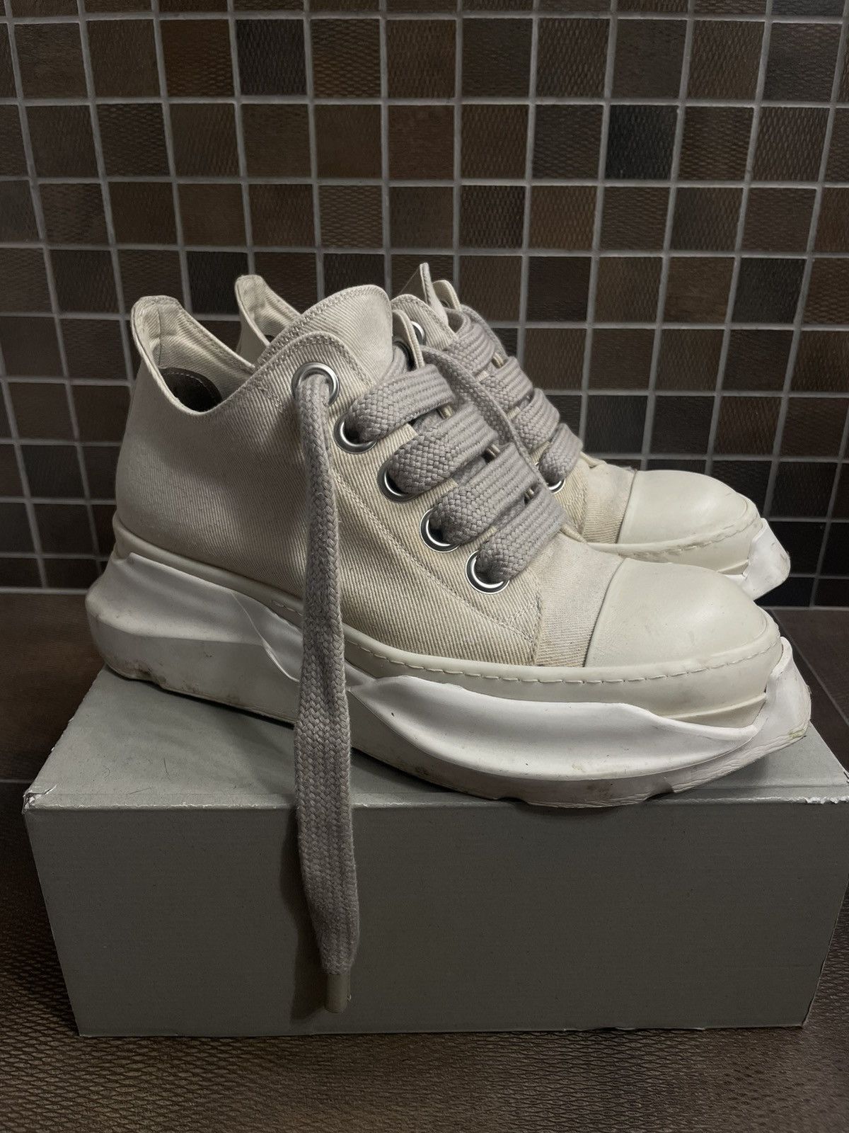 Rick Owens Rick owens ramones abstract low jumbolace | Grailed