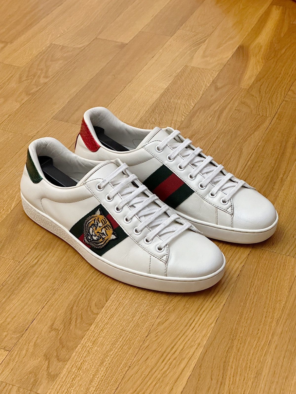 Gucci GUCCI $790 Ace Tiger Sneakers 457132 y2k shoes vintage | Grailed