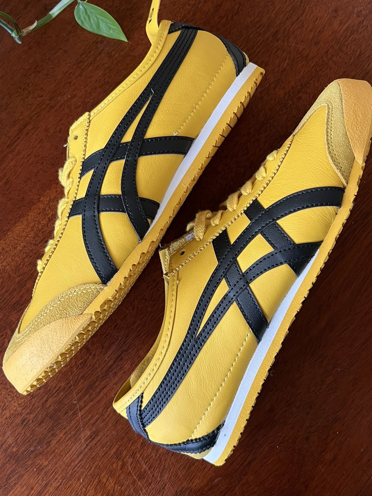 Onitsuka Tiger Onitsuka Tiger Mexico 66 yellow kill bill | Grailed