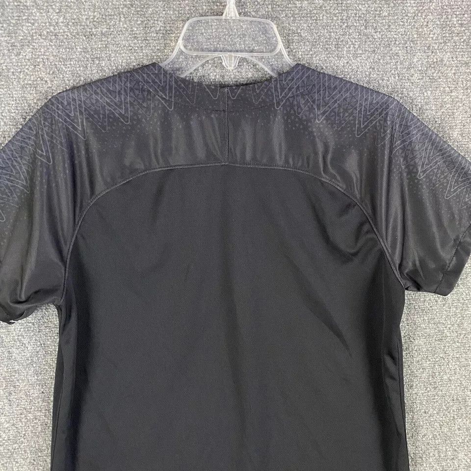 Umbro Umbro FC Manchester T-Shirt Men's Medium Short Sleeve M | Grailed