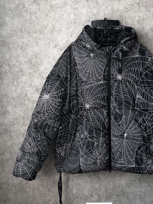 Bershka Bershka Spider puffer jacket | Grailed
