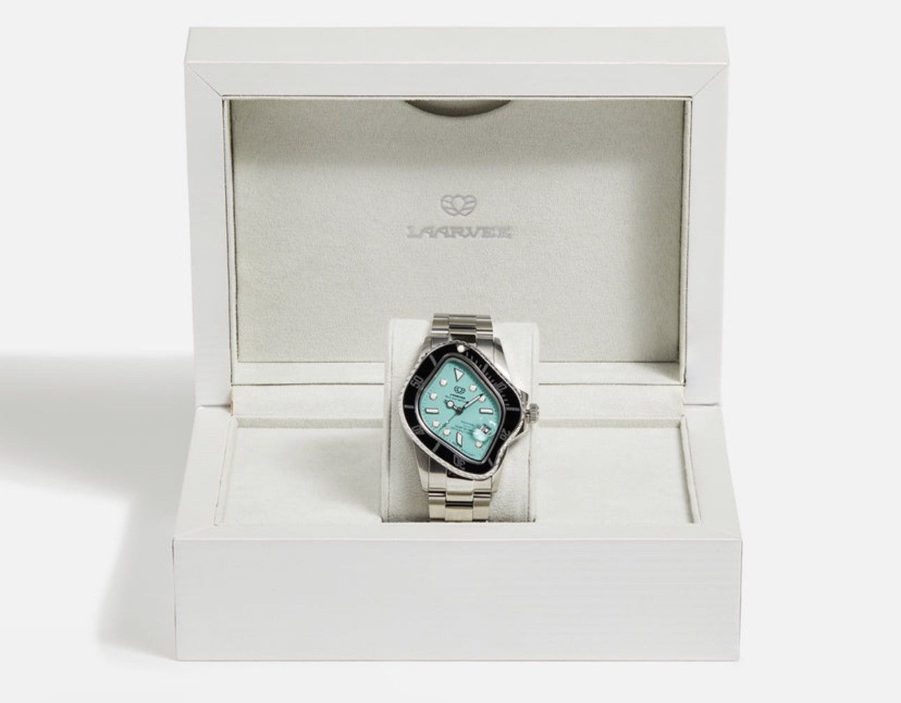 LAARVEE LAARVEE CRASH Watch Turquoise Black Bezel - KITH EXCLUSIVE ...